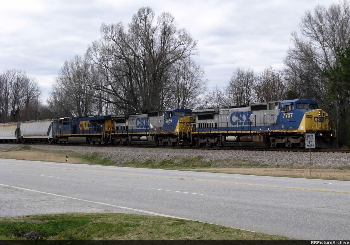 CSX 7707 C40-8W